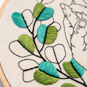 Hand Embroidery Pattern - HOLDING HANDS, Beginner Level, PDF Embroidery ...