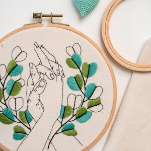 Hand Embroidery Pattern - HOLDING HANDS, Beginner Level, PDF Embroidery ...
