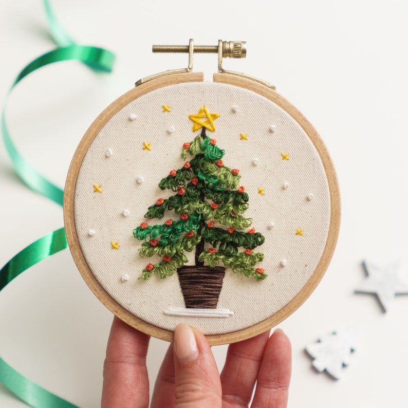 Embroidery Pattern CHRISTMAS TREE Hand Embroidery Pattern - Etsy