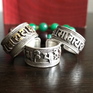 Om Mani Padme Hum BUDDHIST MANTRA RING .925 Silver, Boho Ring Mantra of ...
