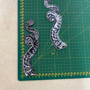 Octopus Tentacle Iron on Patch: Ocean Creature Applique - Etsy