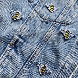 Tiny Bee Fusible Patch: Bumblebee Insect Applique - Etsy