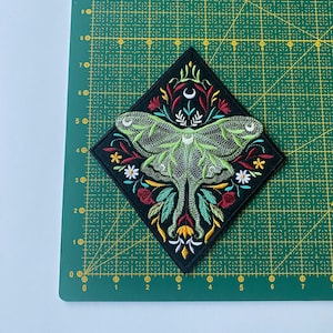Luna Moth Patch Iron on Butterfly Sew on Applique Floral Mystic Moth ...