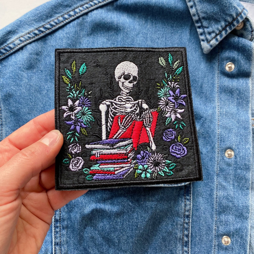 Reading Love Patch. Bookworm Clothing Decor, Iron on Skull Applique ...
