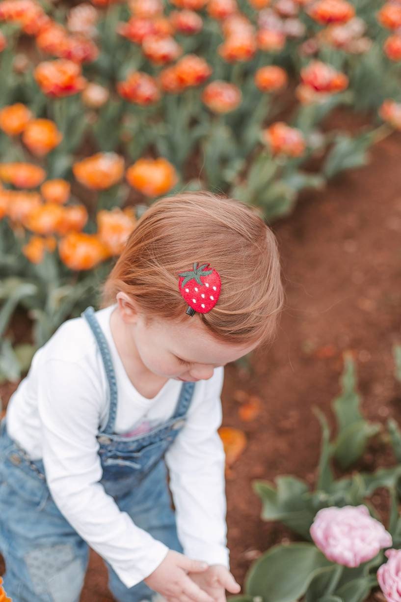 Strawberry Pig Tails - Etsy