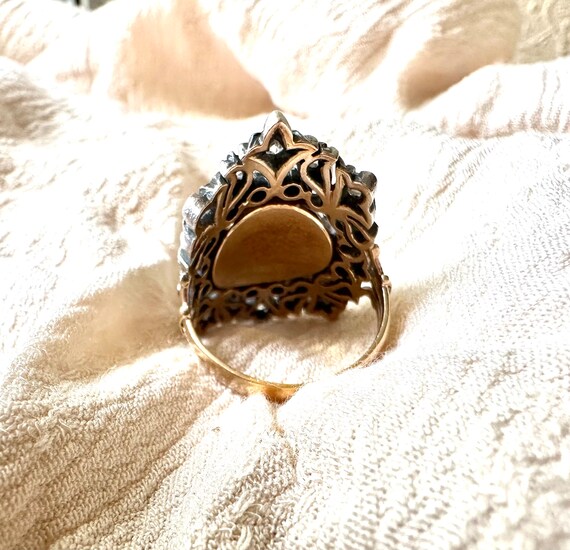 Antique Masquerade Ring. Gold rose cut diamonds ename… - Gem