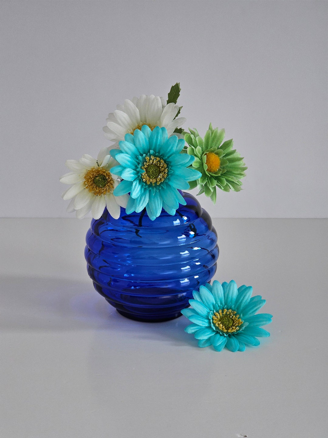 Vintage Cobalt Blue Bee Hive Vase/vintage Ribbed Cobalt Blue Vase, USA ...