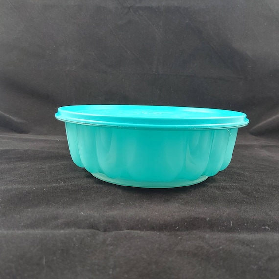 Tupperware Jello Mold/vintage Tupperware Teal Blue Fluted Mold - Etsy