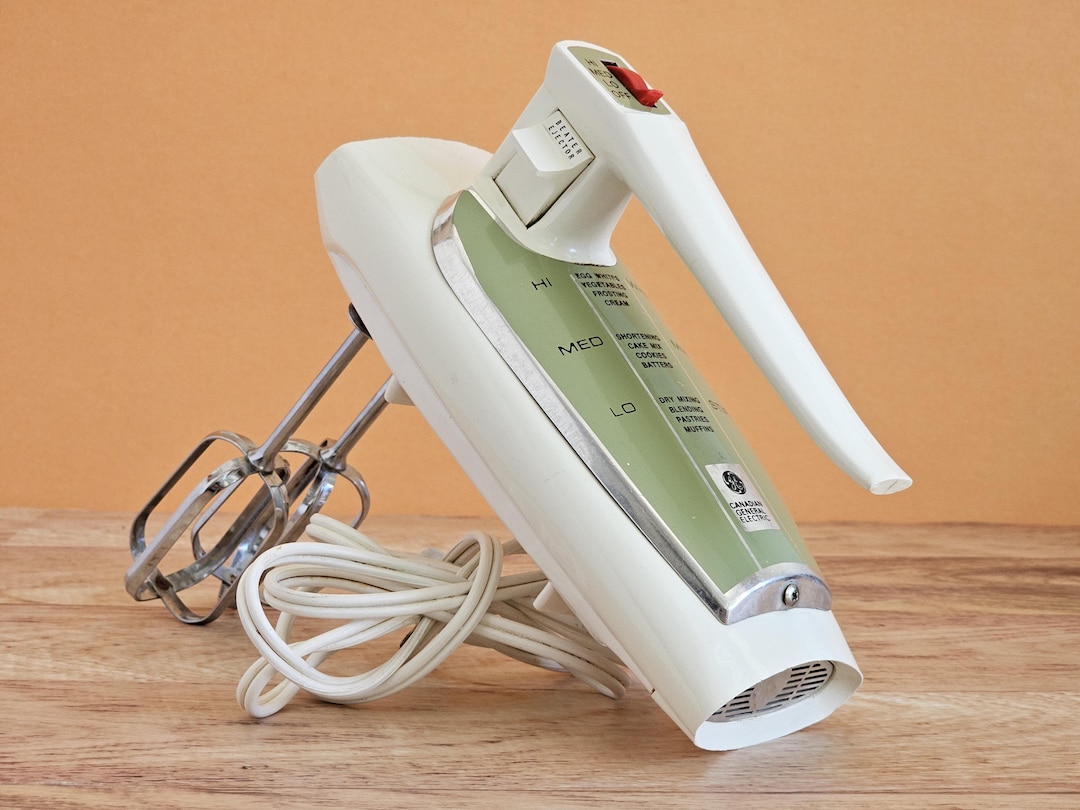 Vintage GE Hand Mixer/vintage General Electric Portable Hand Mixer ...