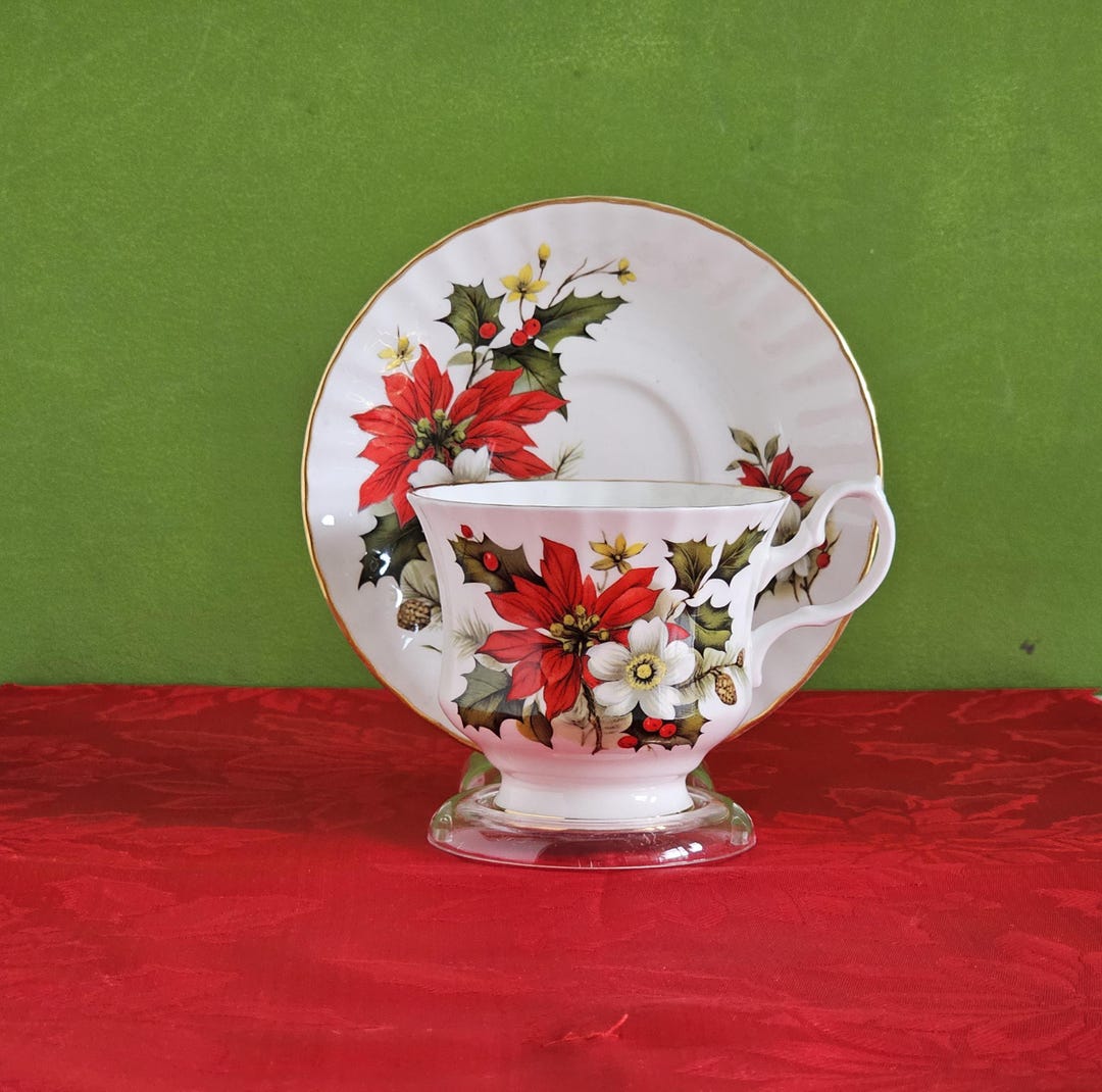 Vintage Christmas Poinsettia Tea Cup and Saucer Set/vintage Bluebird ...
