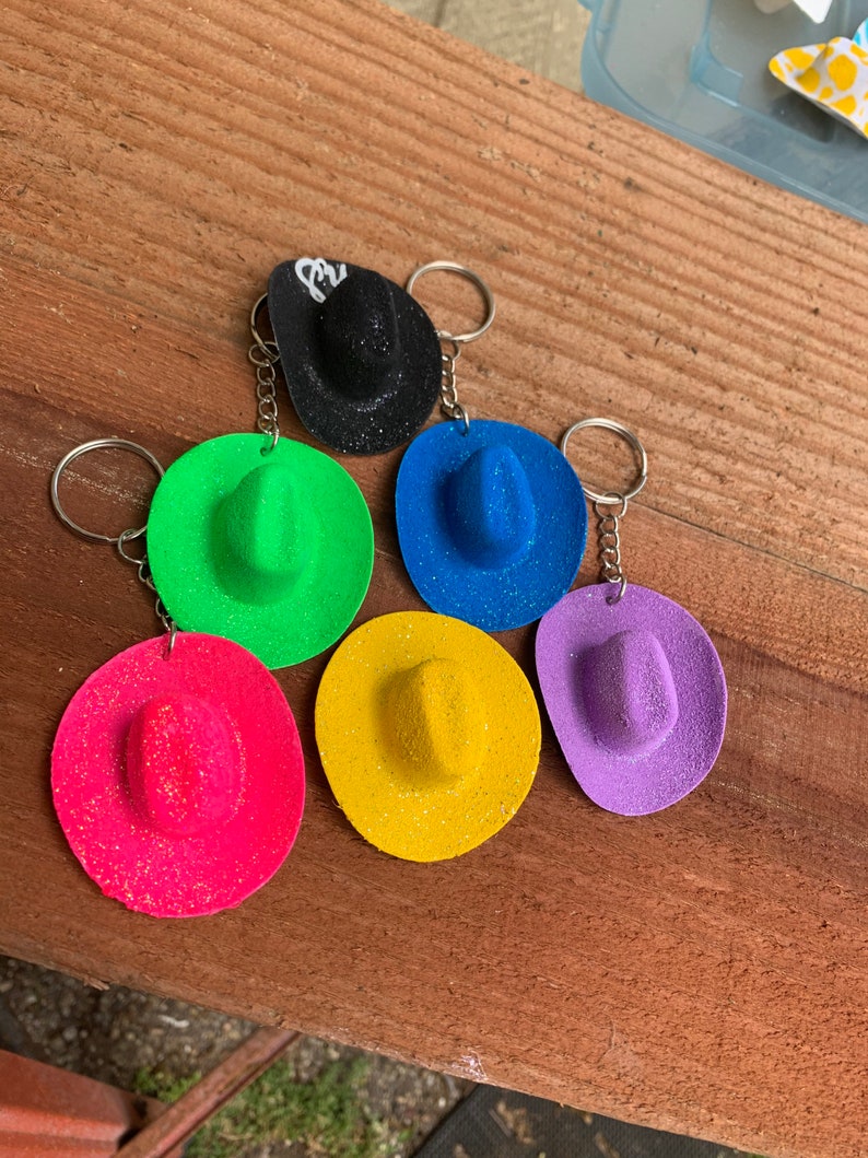 WHOLESALE Mini Cowboy Hat Keychain - Etsy
