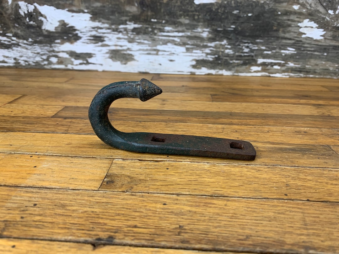 Antique 1800s Metal Wall Hook - Industrial Wall Hook - Antique Cast ...