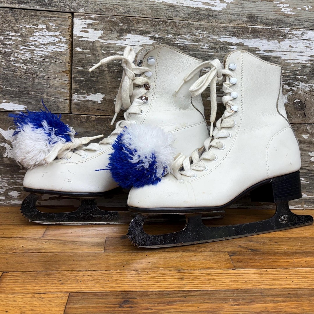 Vintage White Ice Skates Blue Poms Size 9 Made in Canada Decorative ...