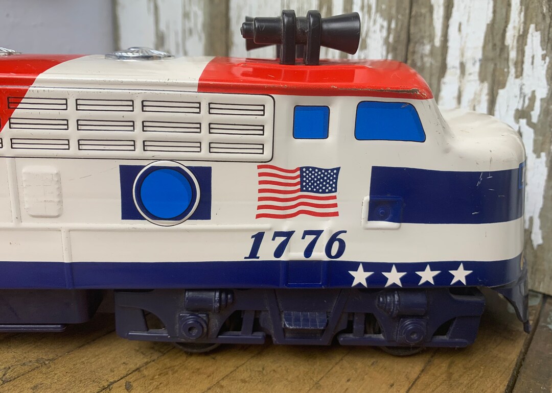 Vintage 1776 Seaboard Coast Battery Operated Tin Toy Train by - Etsy