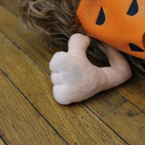 Captain Caveman Draw String Talking Plush Hanna Barbera Jazwares Pup ...