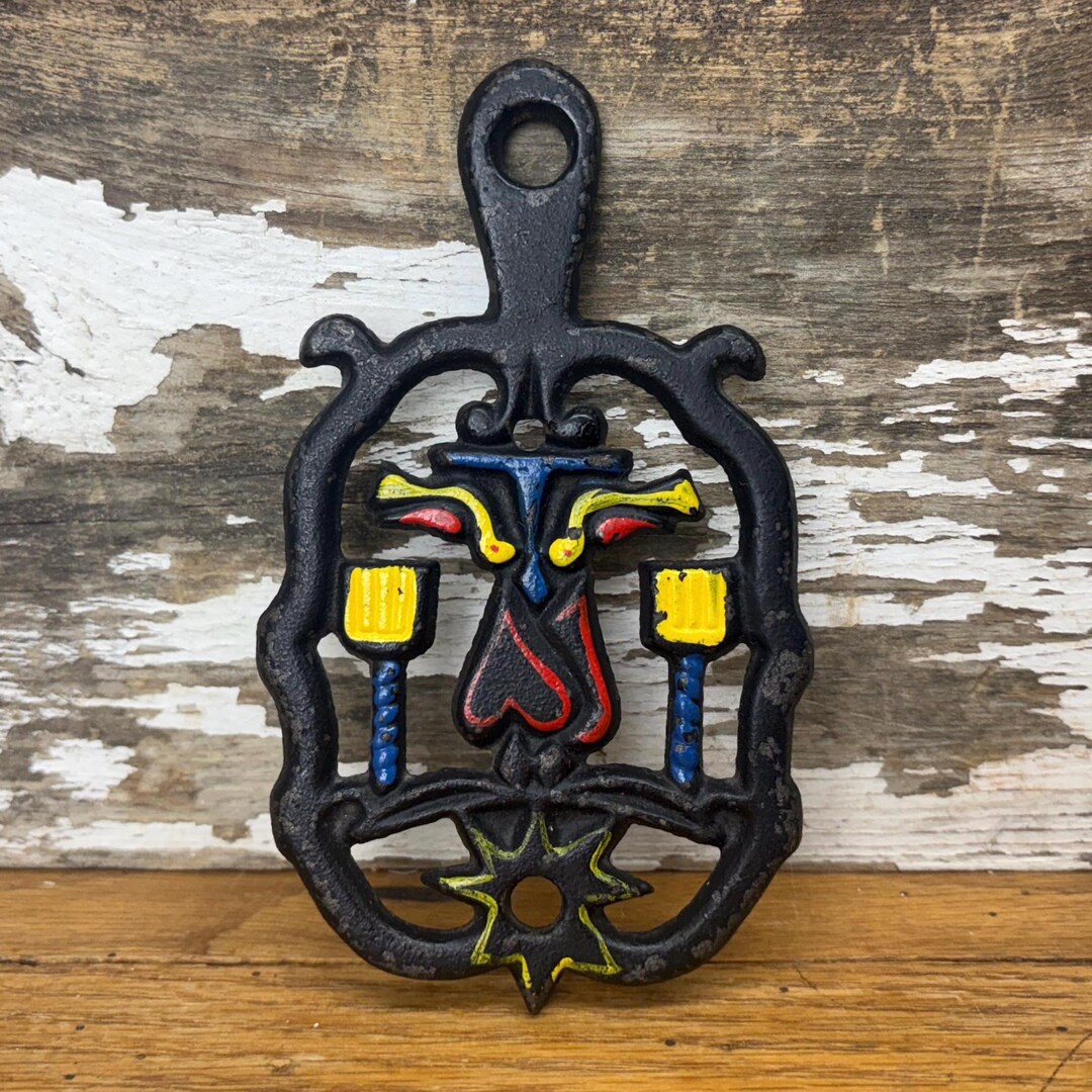 Small Vintage Double Broom Design Cast Iron Trivet - Dumb Dutch MT-5 ...