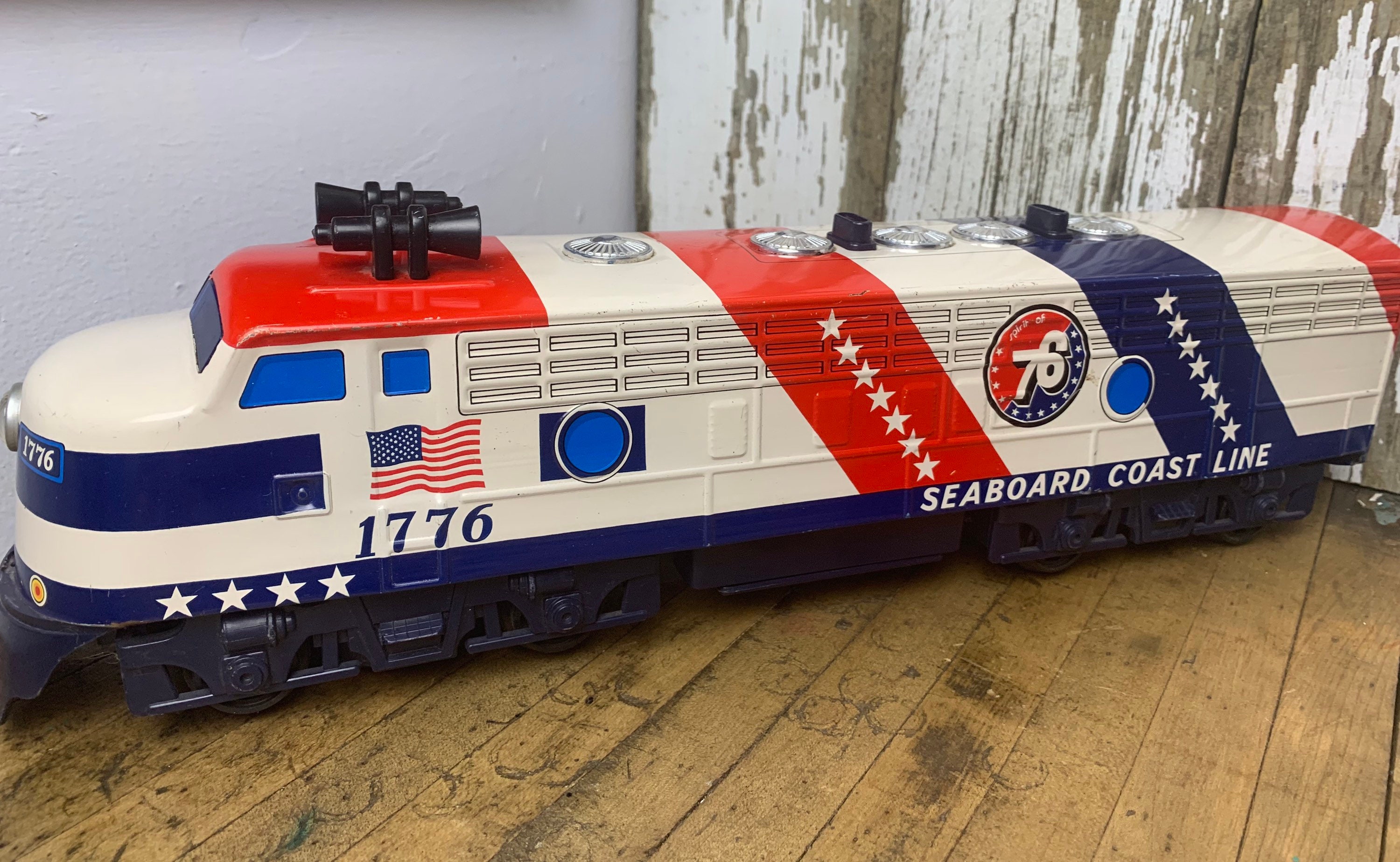 Vintage 1776 Seaboard Coast Battery Operated Tin Toy Train by - Etsy