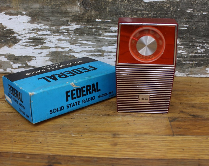Vintage 1965 Federal Model 606 Transistor Solid State Radio With ...