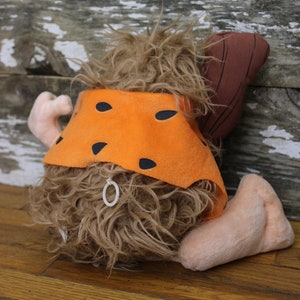 Captain Caveman Draw String Talking Plush Hanna Barbera Jazwares Pup ...
