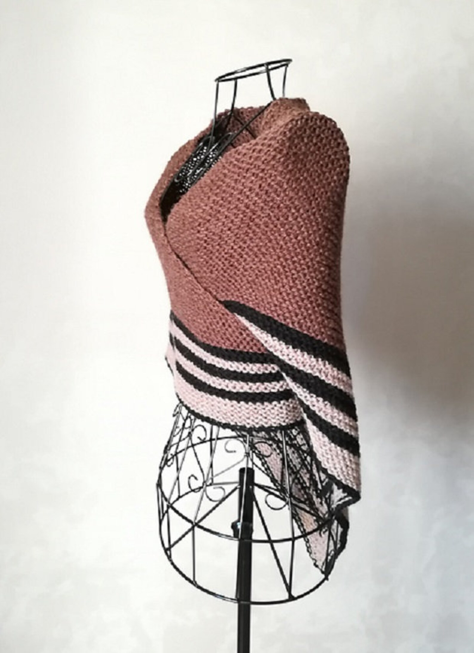 Outlander Shawl PATTERN Claire Shawl Knitting Pattern - Etsy