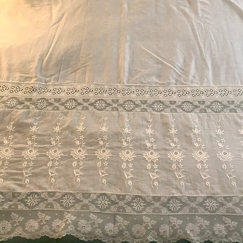 Vintage / Antique European Style Lace Embroidered Bed Scarf - Etsy