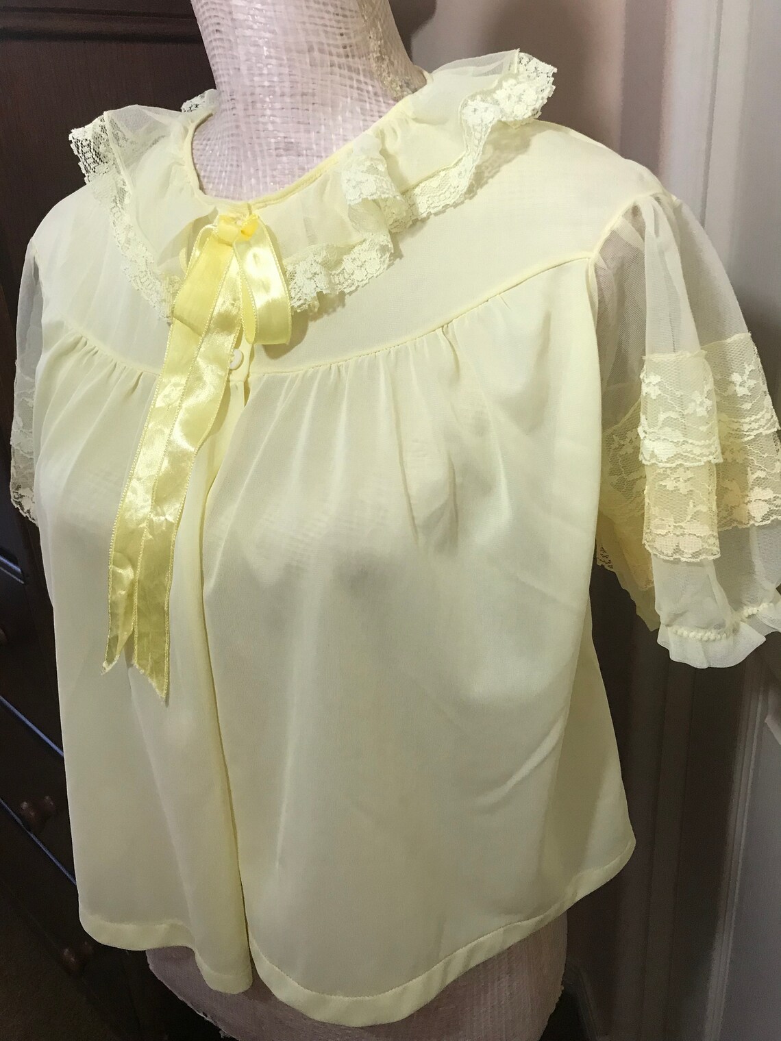 Vintage 1950 Michelene Nylon Bed Jacket With Lace Boudoir - Etsy