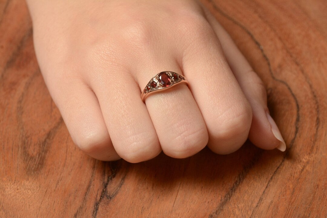 Garnet Birthstone Gold Ring - Red Garnet Ring - Gemstone Ring - Vintage ...