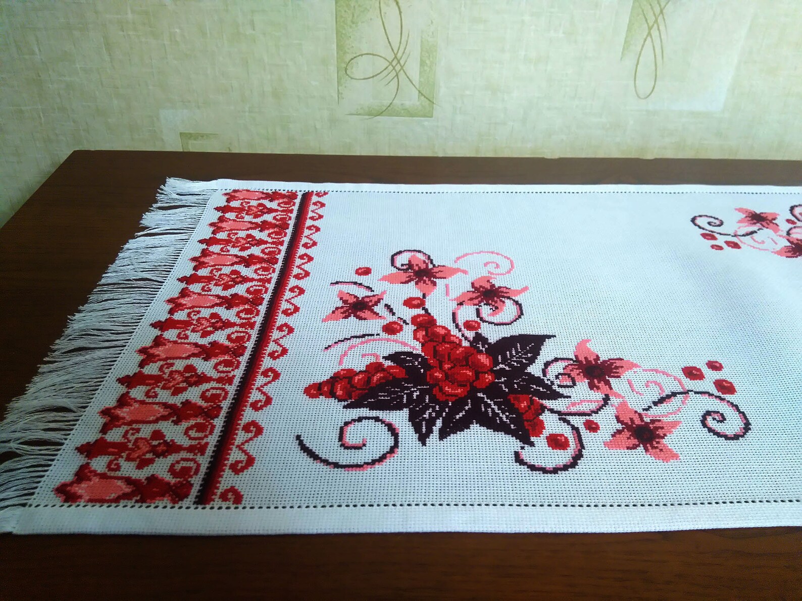 Centerpieces Runner Coffee Table Napkin Hand Embroidery - Etsy