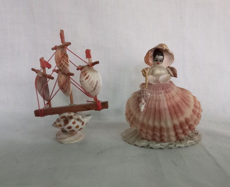 2 Vintage Sea Shell Folk Art Kitsch Hand Made Shell Art Figurine Ship ...