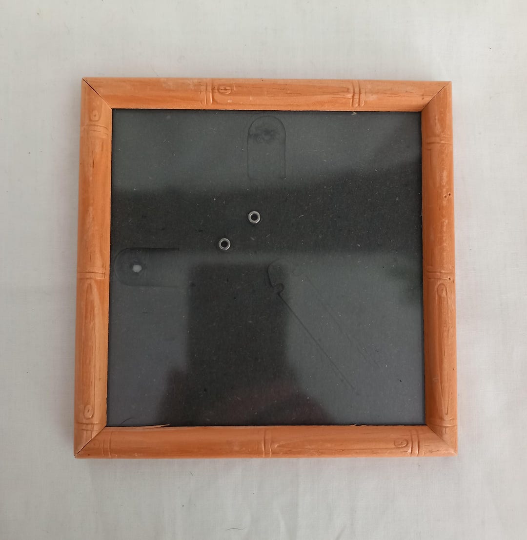 Vintage Real Wood Bamboo Design Small Photo Picture Frame 14.5cm Tiki ...