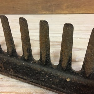 Primitive Farm Iron Rake Metal Rake Old Rake Garden Decor - Etsy