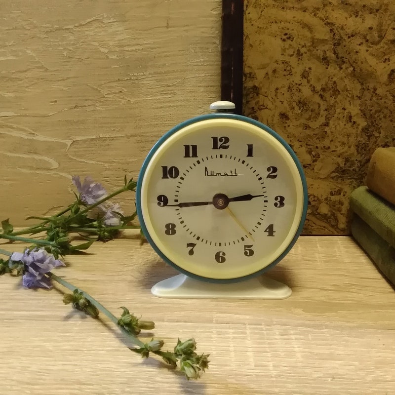 Ussr Vityaz Alarm Clock - Etsy