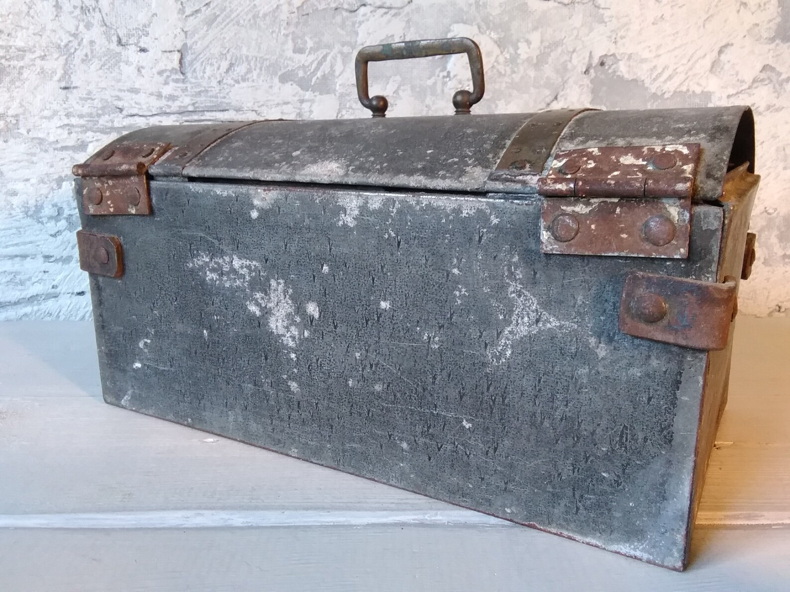 Vintage Metal Boxold Box - Etsy