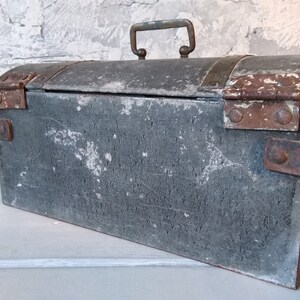 Vintage Metal Box,old Box - Etsy