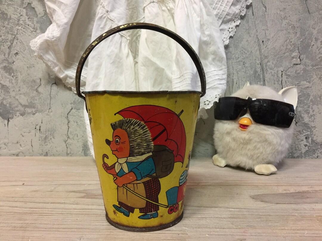 Children's Toy Bucket,vintage Bucket With Drawings,rusty Bucket - Etsy