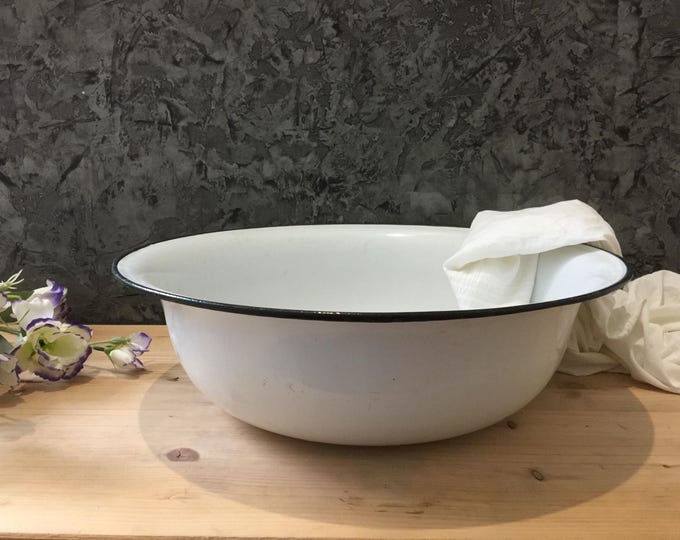 Old Enamel Wash Basin, White Wash Basin, Old Vintage Sink, Kitchen ...