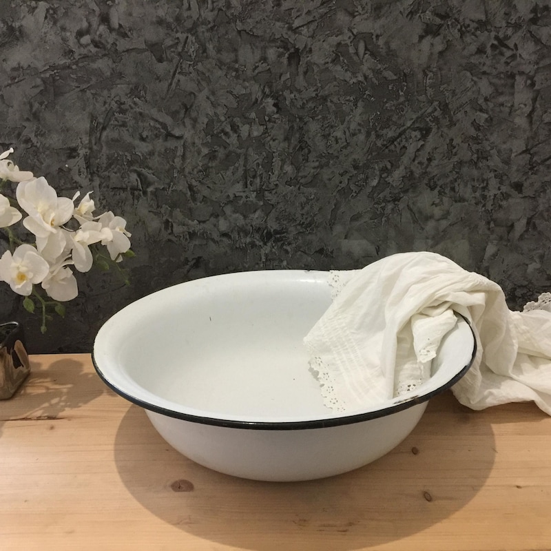Enamel Wash Basin - Etsy