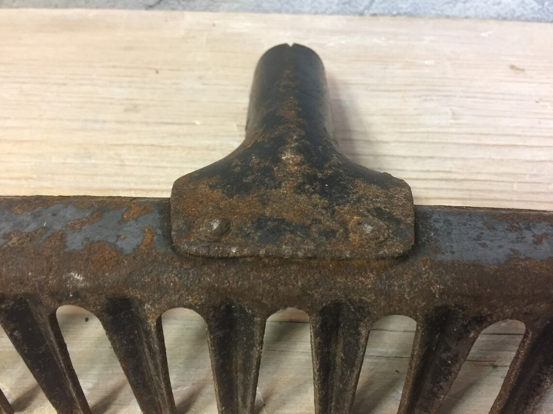 Primitive Farm Iron Rake Metal Rake Old Rake Garden Decor - Etsy
