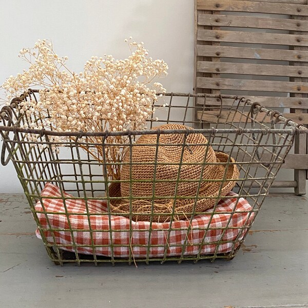 Metal Fishing Basket - Etsy