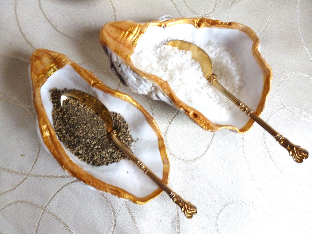 TO CHOOSE: Oyster Shell Table Salt and Pepper Shakers With Silver, Gold ...