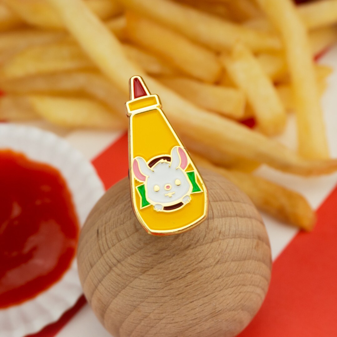 Mustard Mouse Enamel Pin - Fun and Quirky Bestie/couple Accessory ...