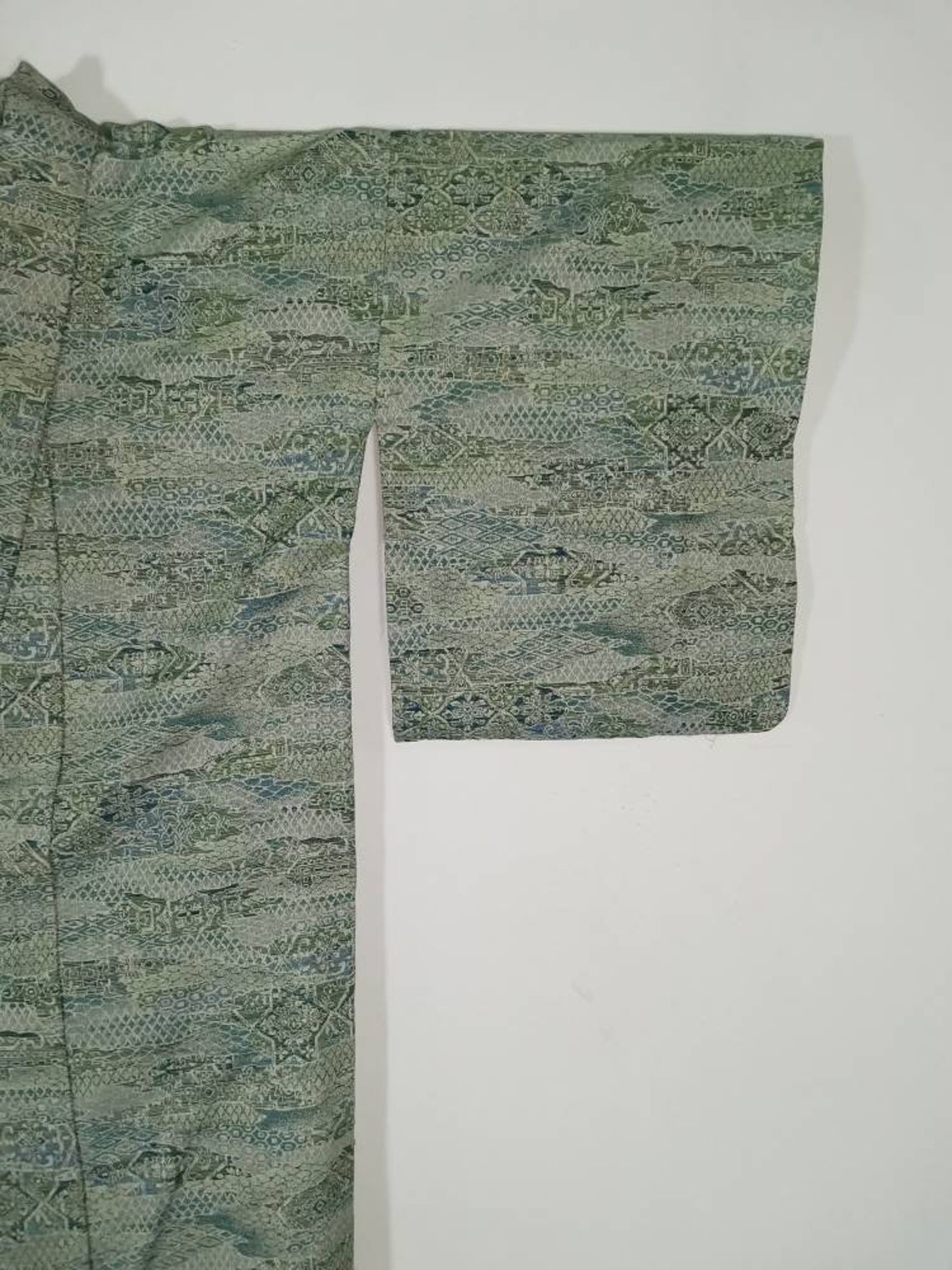 Japanese Kimono Robe Green Abstract Kimono Dress | Floral Kimono ...