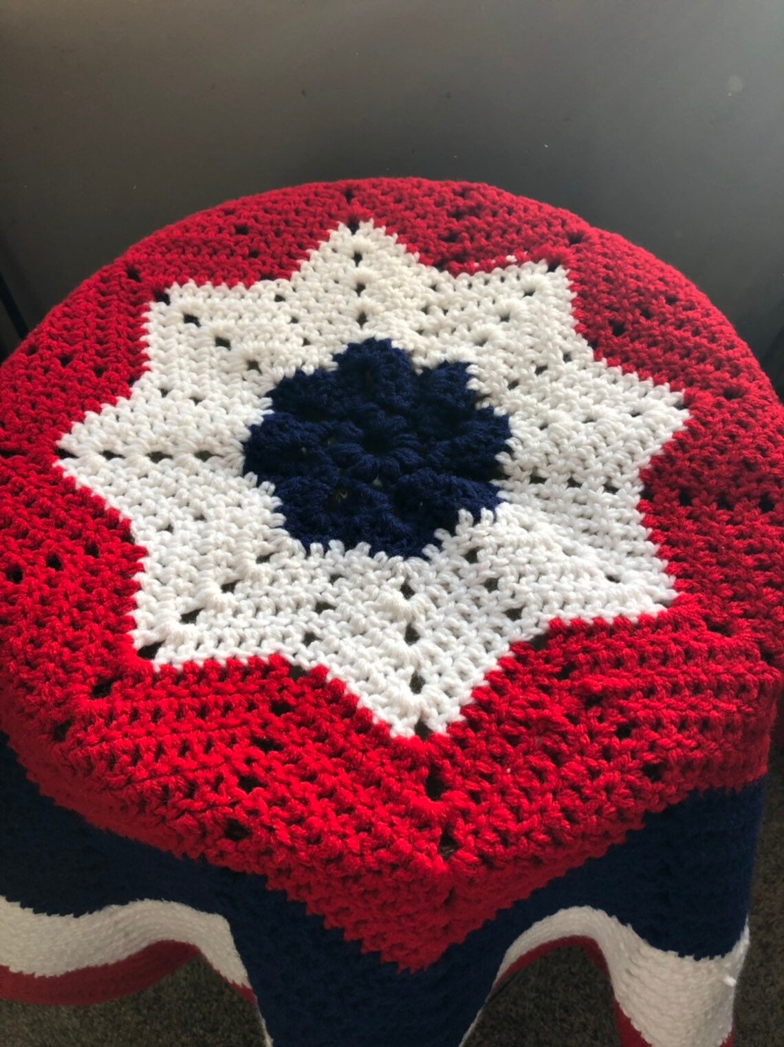Star Shaped Red White and Blue Bed Cover/spread/afghan/fourth of July ...
