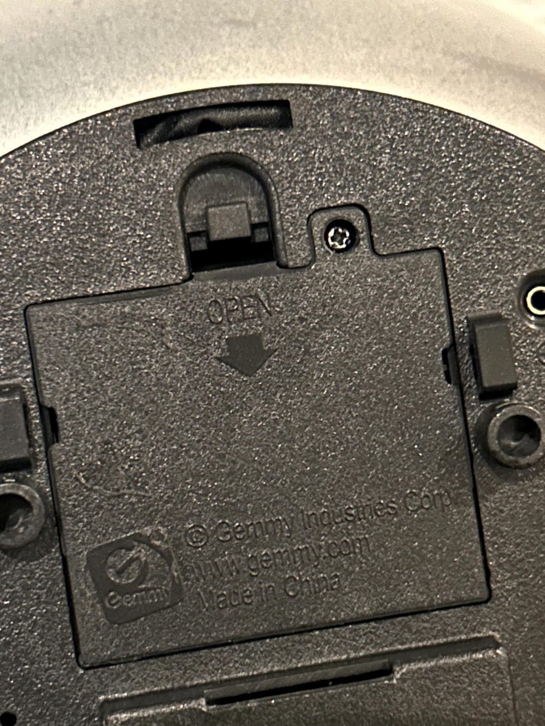 Gemmy 9” Animated Witch Spirit Ball Light up Talking Head Halloween ...