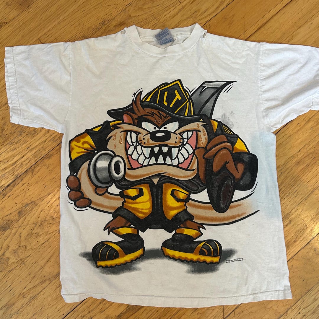 Vintage Taz Tazmanian Devil Firefighter Tee. Vintage Cotton Crewneck T ...
