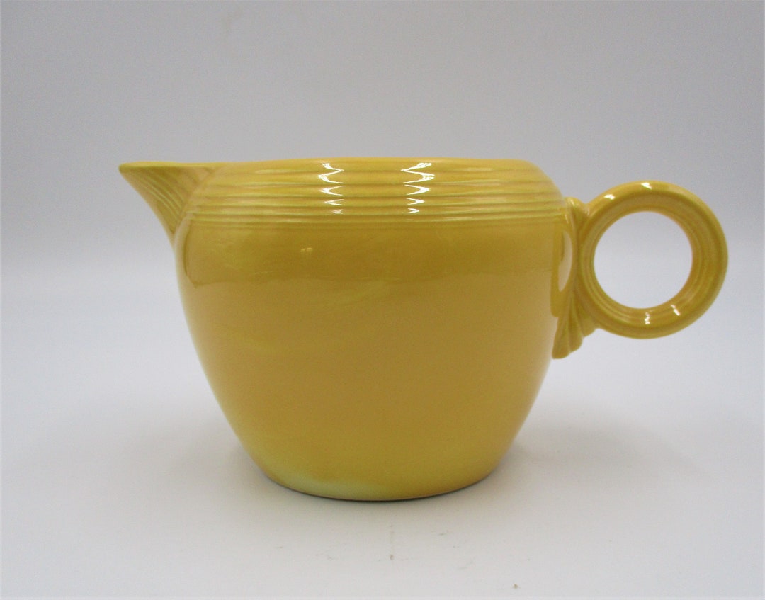 Fiesta Original Vintage Yellow Two Pint Jug - Etsy