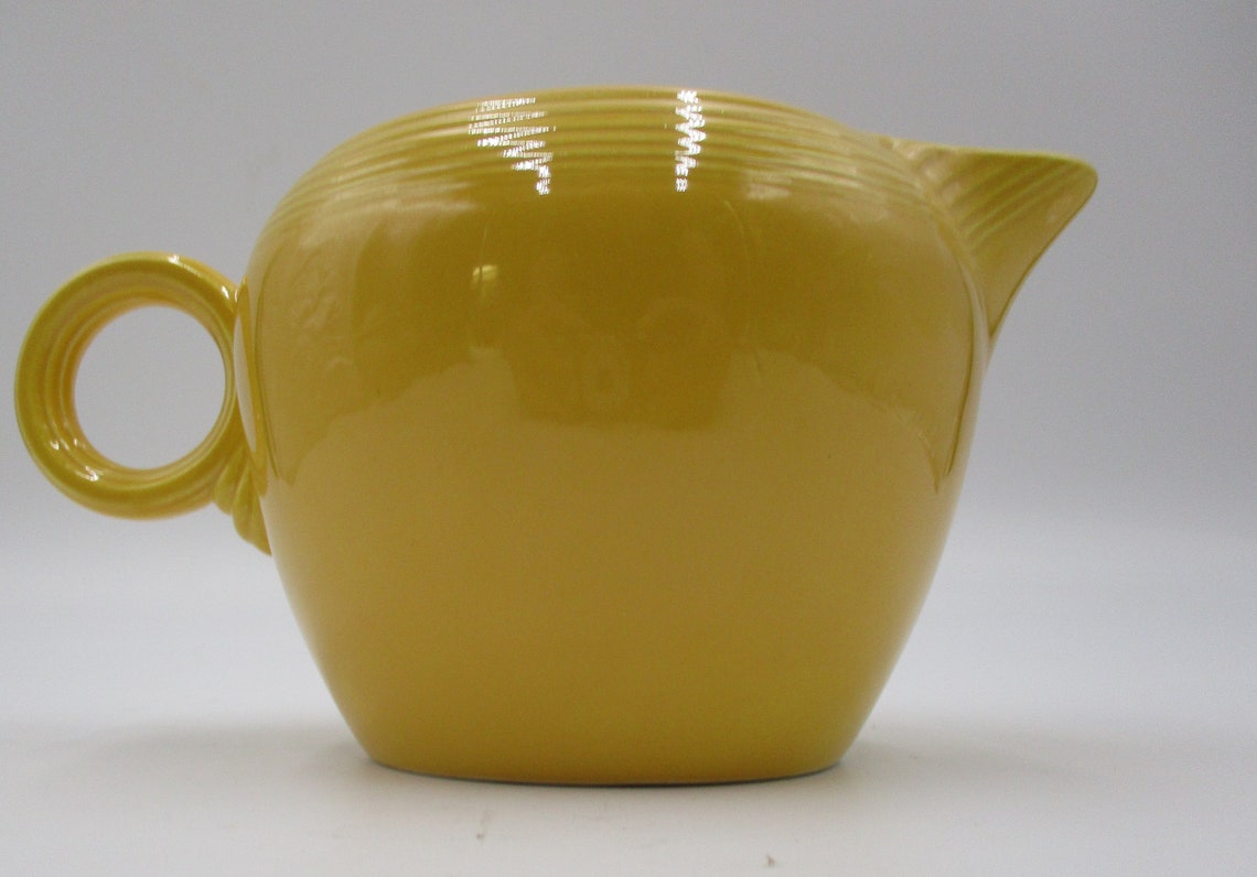 Fiesta Original Vintage Yellow Two Pint Jug | Etsy