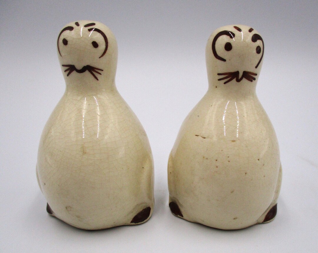 Lil' Abner Dogpatch Shmoo Salt and Pepper Shakers - Etsy