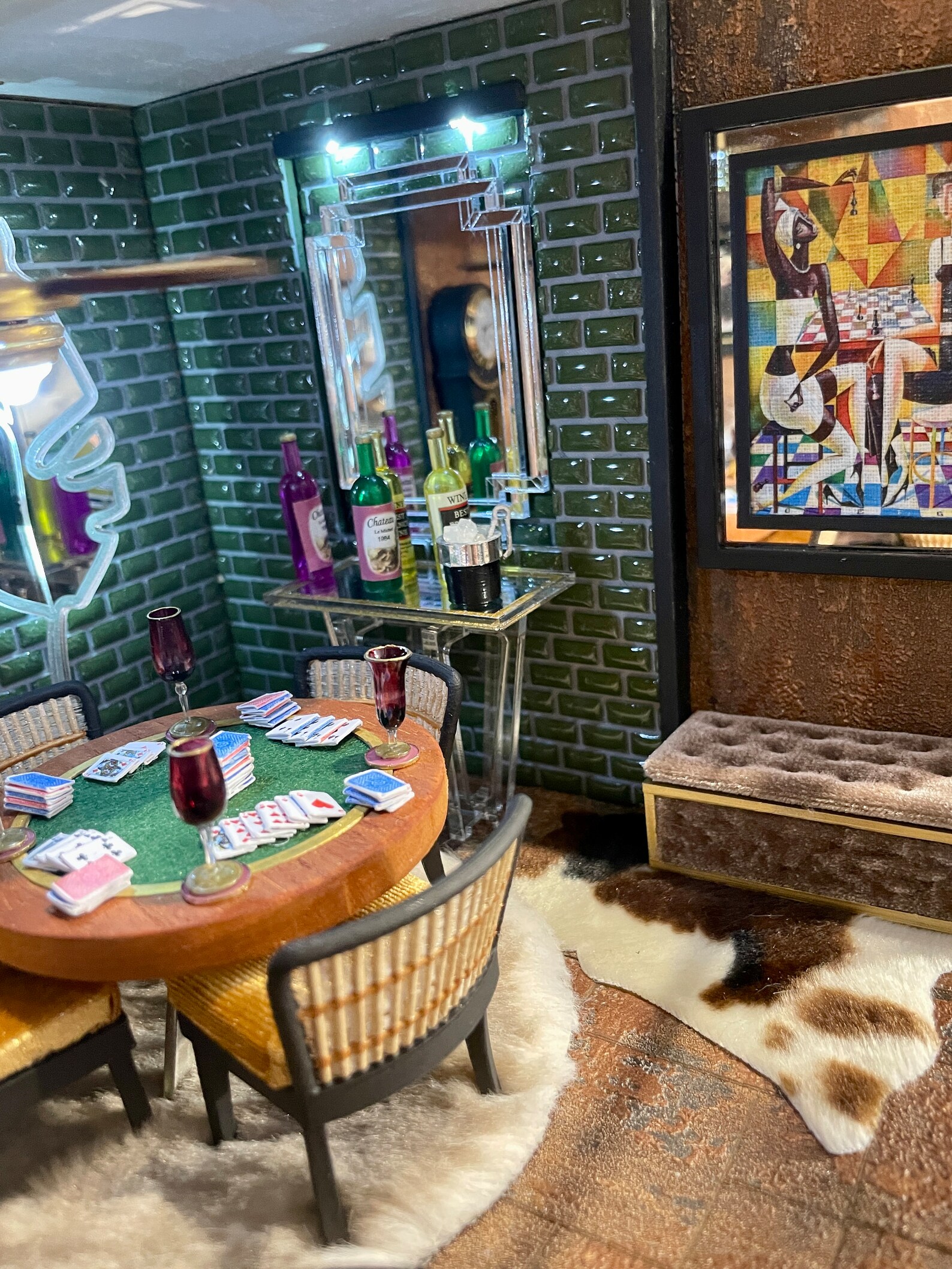 1:12 Dollhouse Roombox Diorama Recreation Room - Decorated and Remote ...