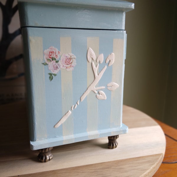 Painted Vintage Jewelry Box - Etsy